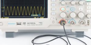 Essential Guide To Oscilloscopes For Beginners - Life Beyond Code